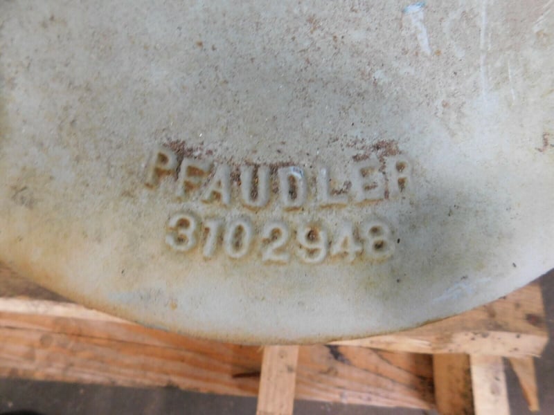 Pfaudler #3102948, Reactor legs & feet, 46" legs, 16" feet diameter for ...