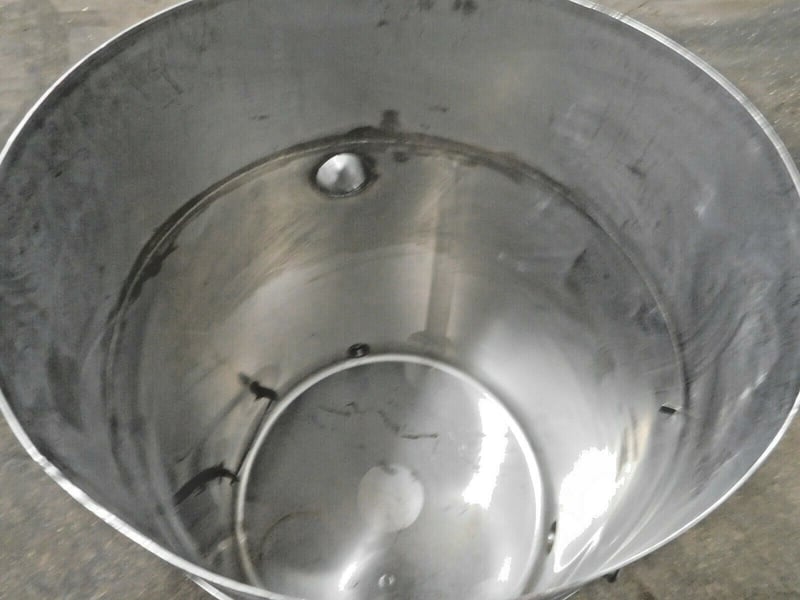 150 gallon Stainless Steel storage tank with Tri-Flo valve, 46" D x 31 ...
