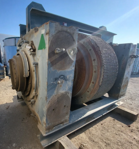 Polysius #20/10-5, high pressure grinding roll, (2) 500 HP motors with ...