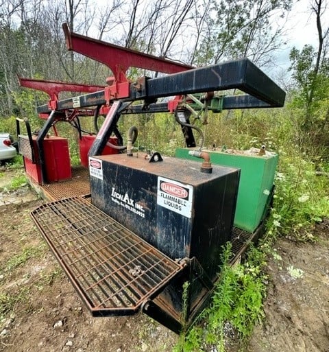 Iron Ax Enviro Rack vehicle fluid removal system For Sale | Surplus Record