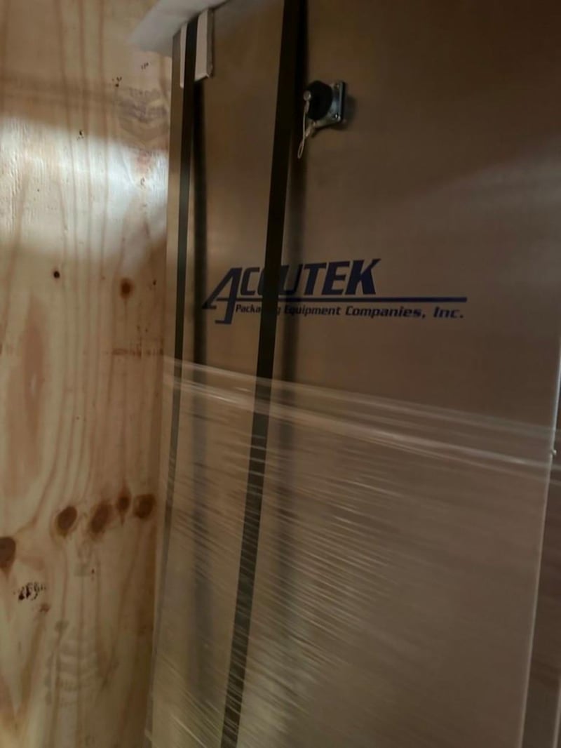 Accutek #ACCU-FFS-2, 3-roll, 4-sealing rolling type liquid automatic ...