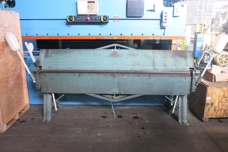 14 gauge x 8' Chicago Dreis & Krump #814, hand brake for Sale | Surplus ...