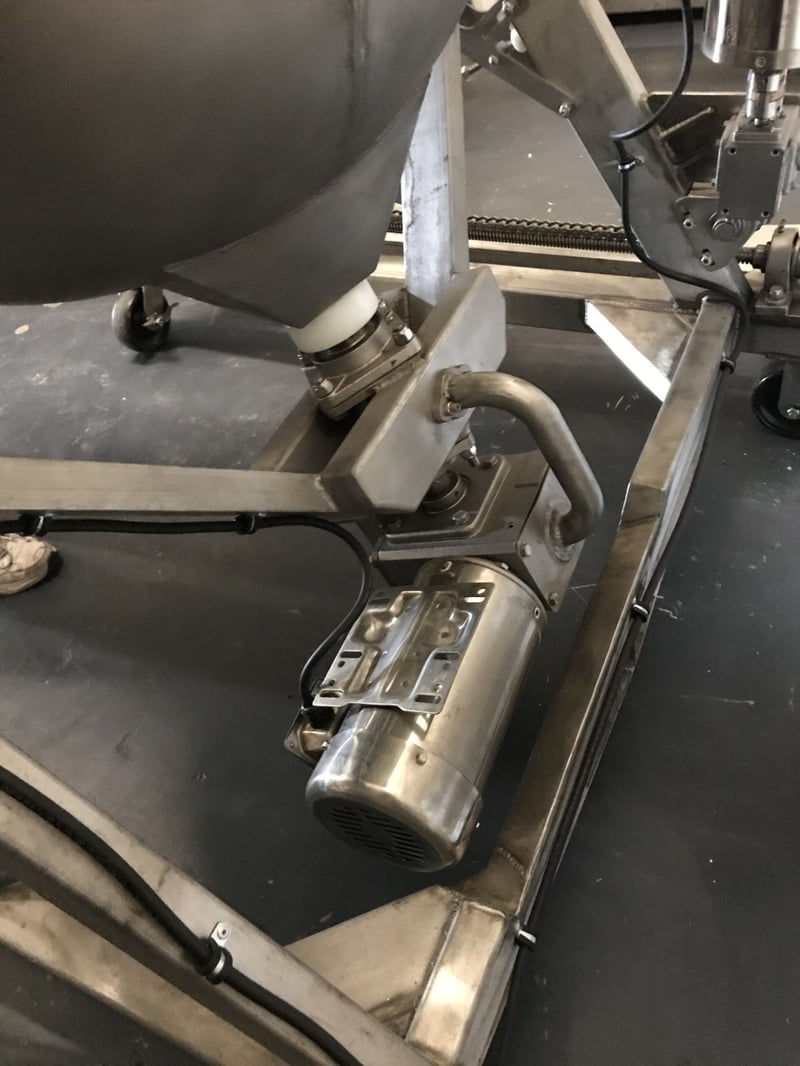 Groen, 100 gal.custom Groen Steel rotating & tilting blending ...