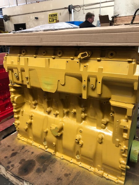 625 HP Caterpillar #C15 ACERT, remanufactured standard long block ...