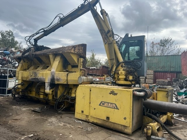 Colmar #B5500, portable baler/logger with crane, 4 cylinders, diesel ...