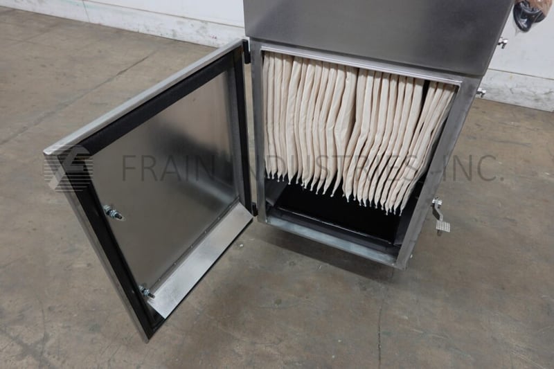 175-550 scfm Torit #70SS, cabinet style self contained baghouse dust ...