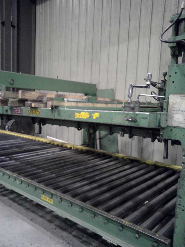 .105" x 6' Redbud #SH-18-140-72, shear & stacker, hydraulic cylinder ...