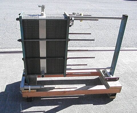 200 sq.ft., Mueller, AT10 F20, plate type heat exchanger, (128) 8" W x ...