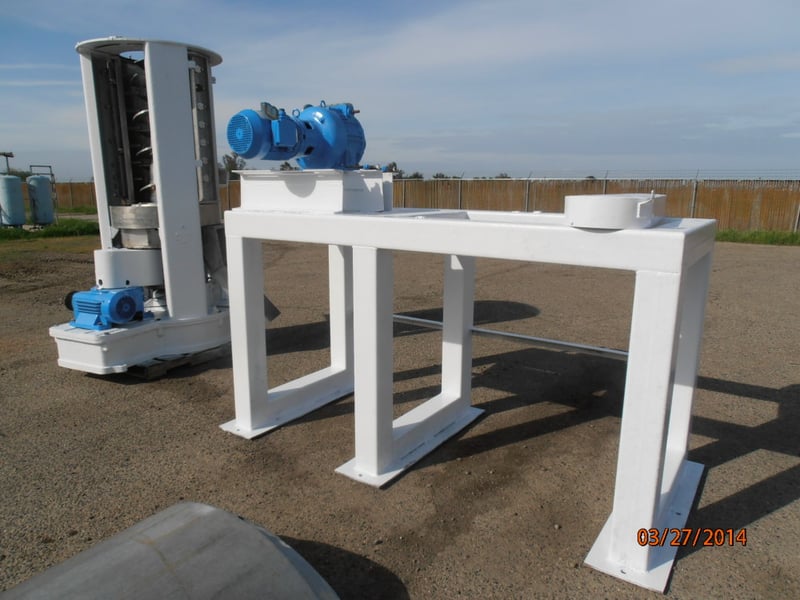 Jones, Vertical Screw Press, 6" diameter Liquid discharge, 12" width ...