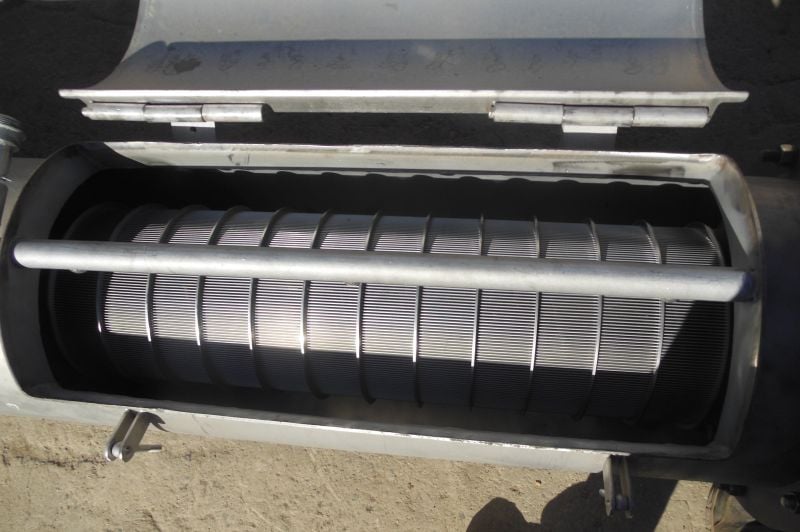 Ponndorf #150X402RT, Screw Press, 9" diameter x 106" L screw, 14" x 32 ...