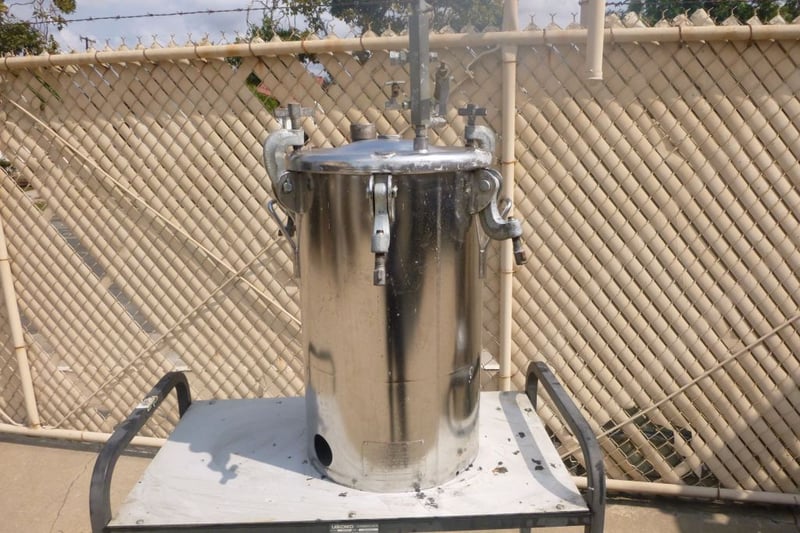 5 gallon DeVilbiss #1420-498, Stainless Steel Pressure Vessel/Tank, 14 ...