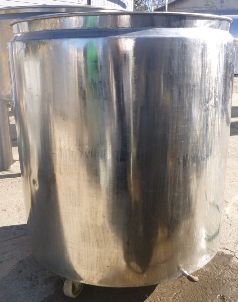 325 gallon Stainless Steel Jacketed Tank, 45" diameter x 47" straight ...