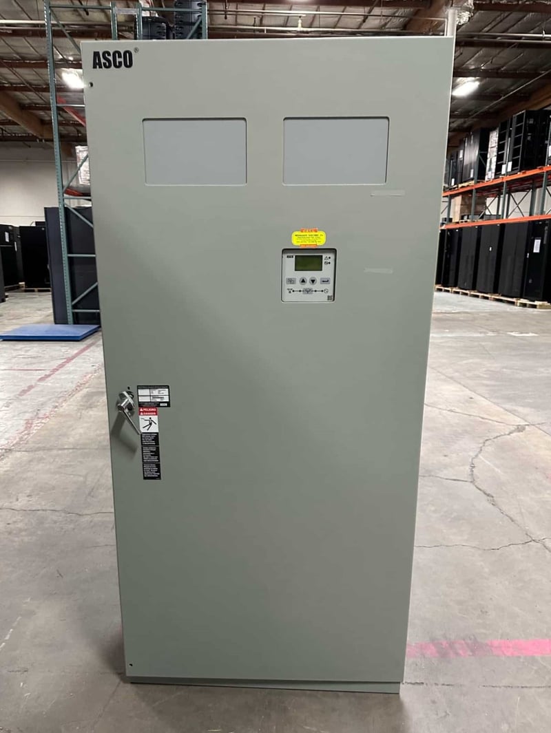 800 Amp. ASCO 300 Series, automatic transfer switch, 208 Volts, Nema 1 ...