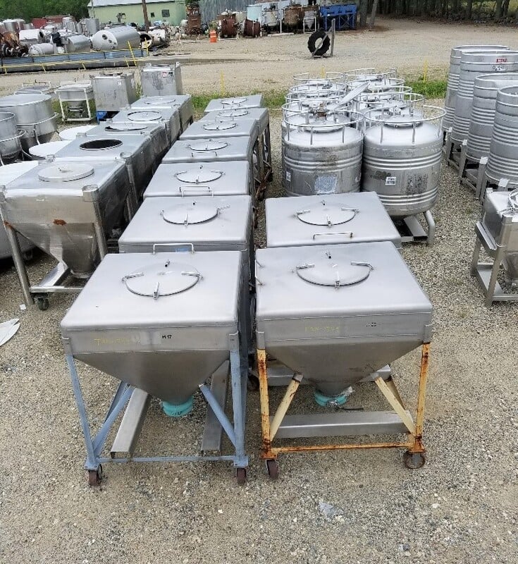 140 gallon Mueller, Stainless Steel portable powder totes, 6" discharge ...