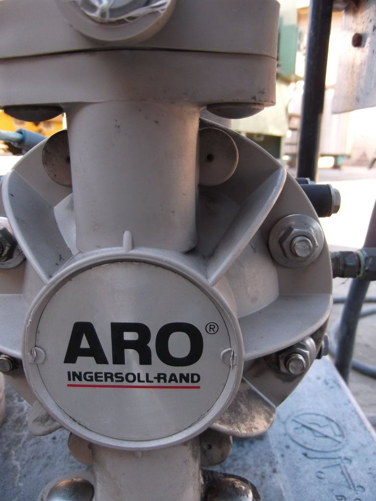 Aqua-Pure #SS8, Filter Housing, 8" diameter x 24" H, 2" NPT inlet ...