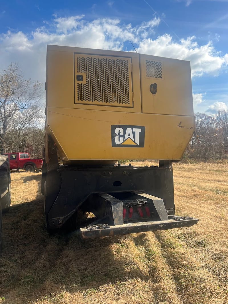 Caterpillar 559C, Knuckleboom loader For Sale | Surplus Record