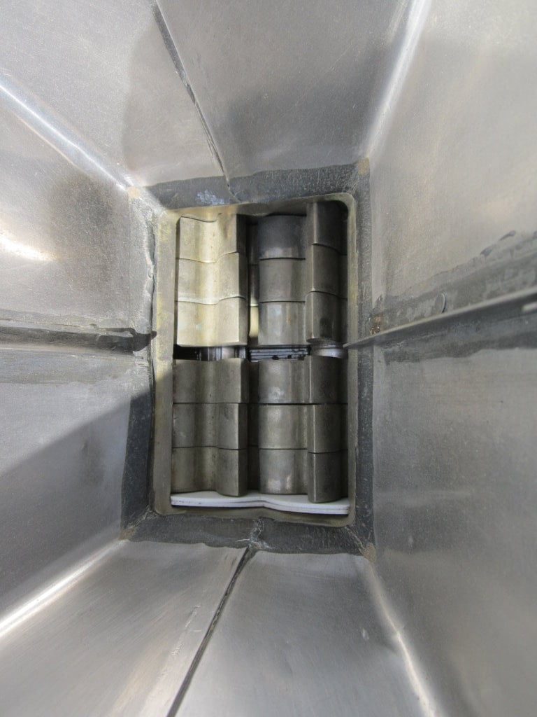 Anderson, Manual Grinder Mill, 5" diameter x 5" L grinding chamber, 21 ...