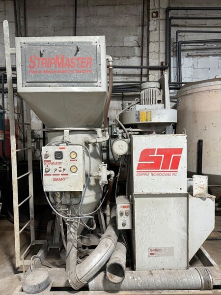 Striping Technologies #SMP-4, Strip Master plastic media blasting ...