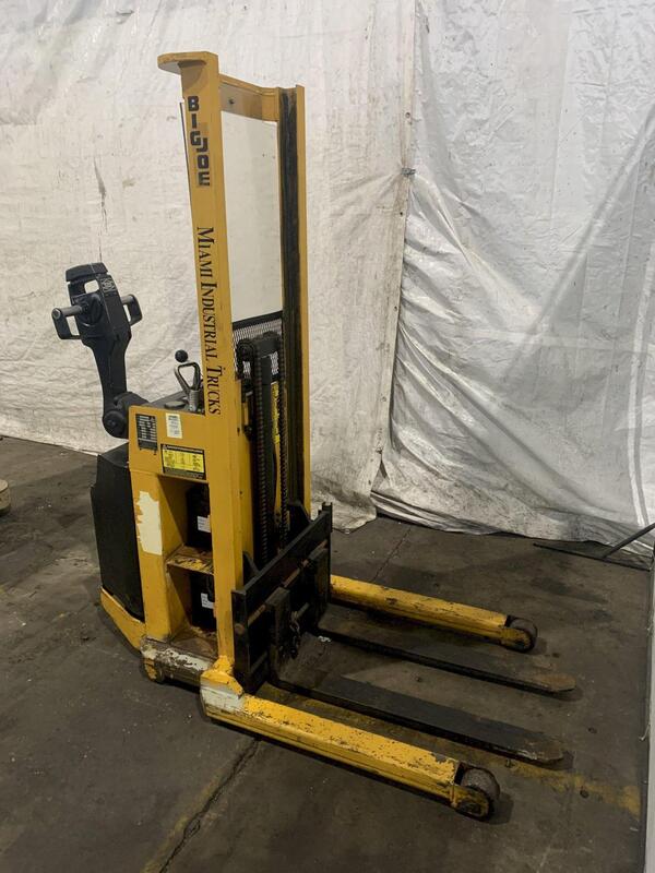 2000 lb. Big Joe, electric lift for Sale | Surplus Record