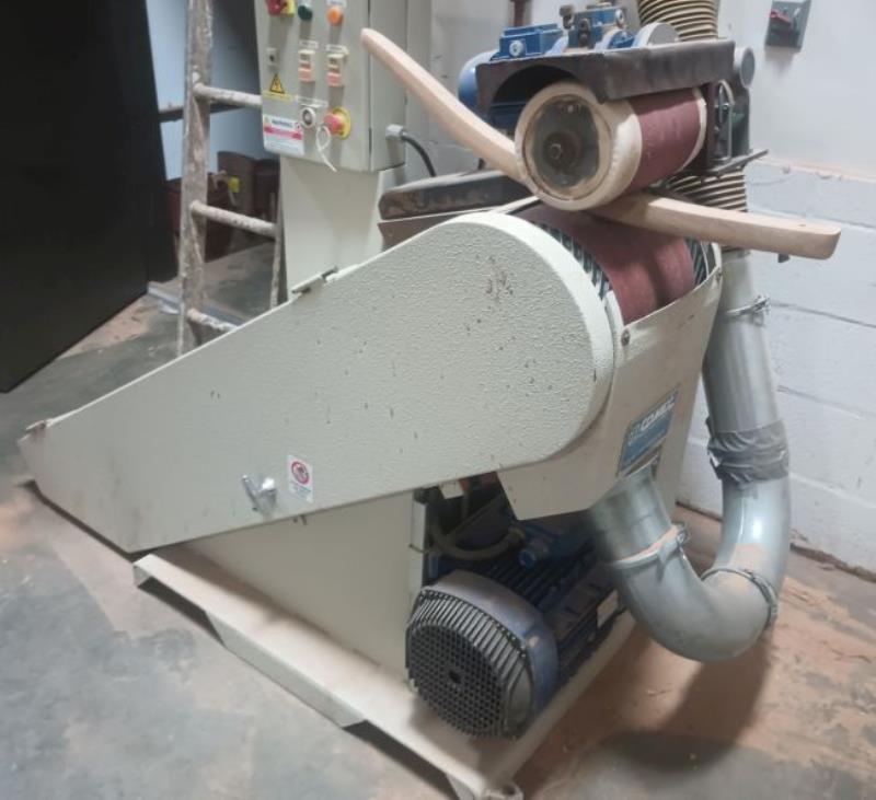 12" x 140" Comec #LON-LS, horizontal belt sander, 12" diameter Drum ...