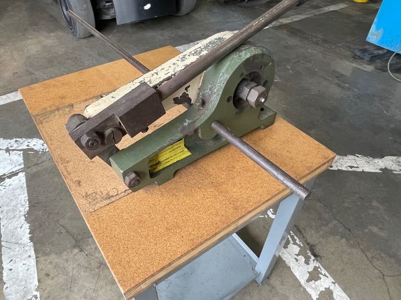 DiAcro #2, Rod Parter, .625" mild steel capacity, 1" die head thickness ...