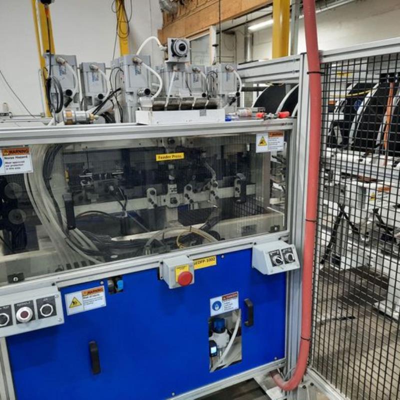 GED #Intercept-Line, horizontal insulated glass line, spacer frame ...