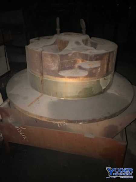 Vaughn, draw block, 30" dia., 12.5" height, 7.5" apron, 5" bore wiht ...