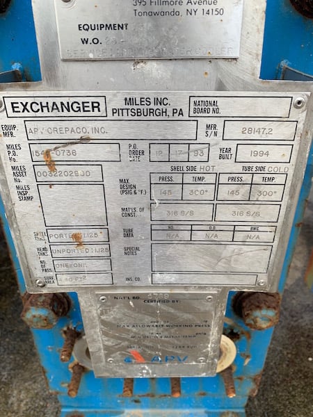 13 sq.ft., APV, plate heat exchanger, 145 psi, 300°F, 1994 for Sale ...