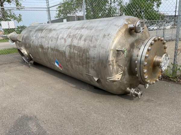2000 gallon Steel-Pro Inc., 316L Stainless Steel Tank, 5' dia. x 18 ...