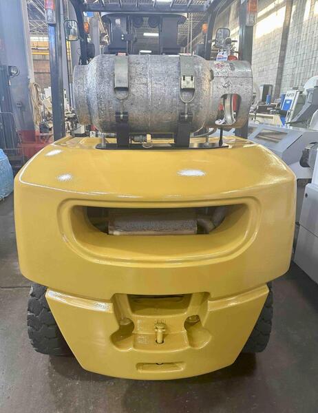 8000 lb. Komatsu #FG40ZT-8, forklift, 96" forks, 185" lift hgt, 3-stage ...