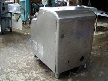 Waukesha Cherry-Burrell Stellar Series, high-pressure pump ...