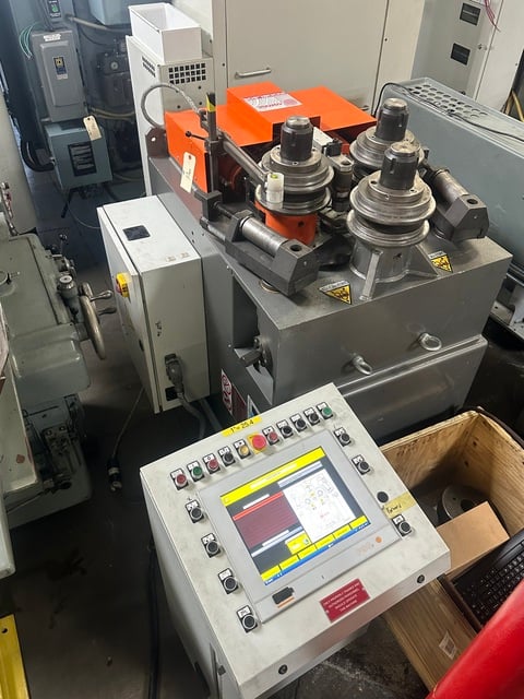 3" x 3" x 3/8" Carell #305CN3.1V, 3-roll CNC Double Pinch Angle Roll ...