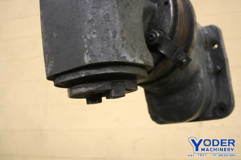 Cincinnati, vertical milling head For Sale | Surplus Record