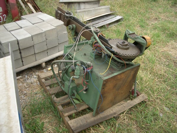 SEMS Machine Attachement for thread rolling for inserting washer first ...