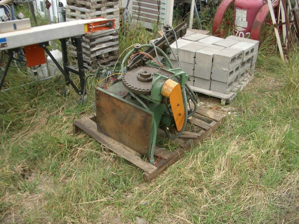 SEMS Machine Attachement for thread rolling for inserting washer first ...