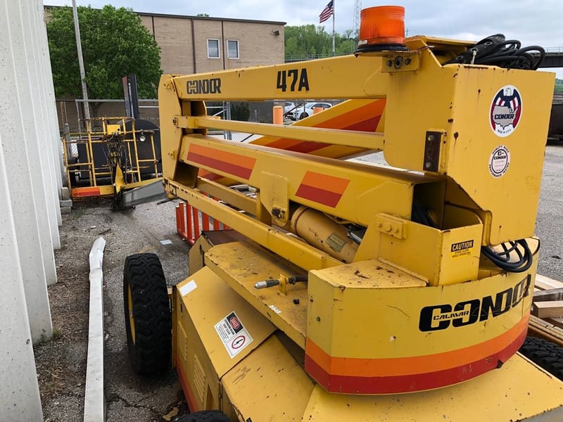 International Fabricators & Erectors, Condor Lift for Sale | Surplus Record
