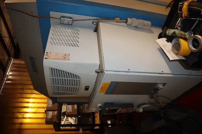 Reis, SK-3384500, robots, 2 station welding, 6-Axis robot, 2013 for ...