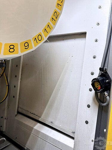 Fanuc #Robodrill-a-D21SiB5, vertical machining center, 21 automatic ...