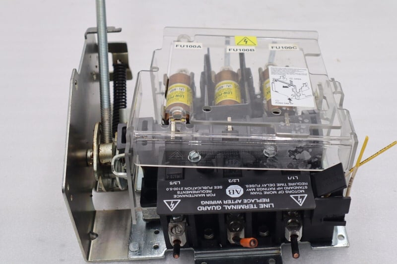 Allen-Bradley 1494v-ds400 /1494v-fs60 disconnect switch / a 400a 600v ...