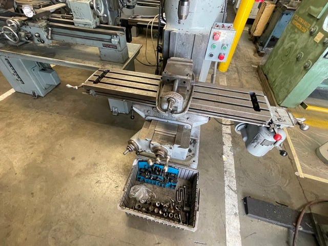 Bridgeport, vertical mill, 9" x42" table, 1 HP, 80-4200 RPM, variable ...