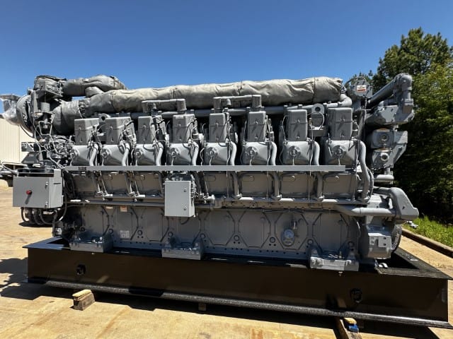 4735 HP @ 1000 RPM, Caterpillar #G3616, Natural gas compression engine ...