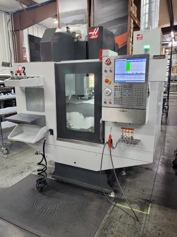 Haas #DM-2, CNC vertical machining center, 18+1 side mount tool changer ...