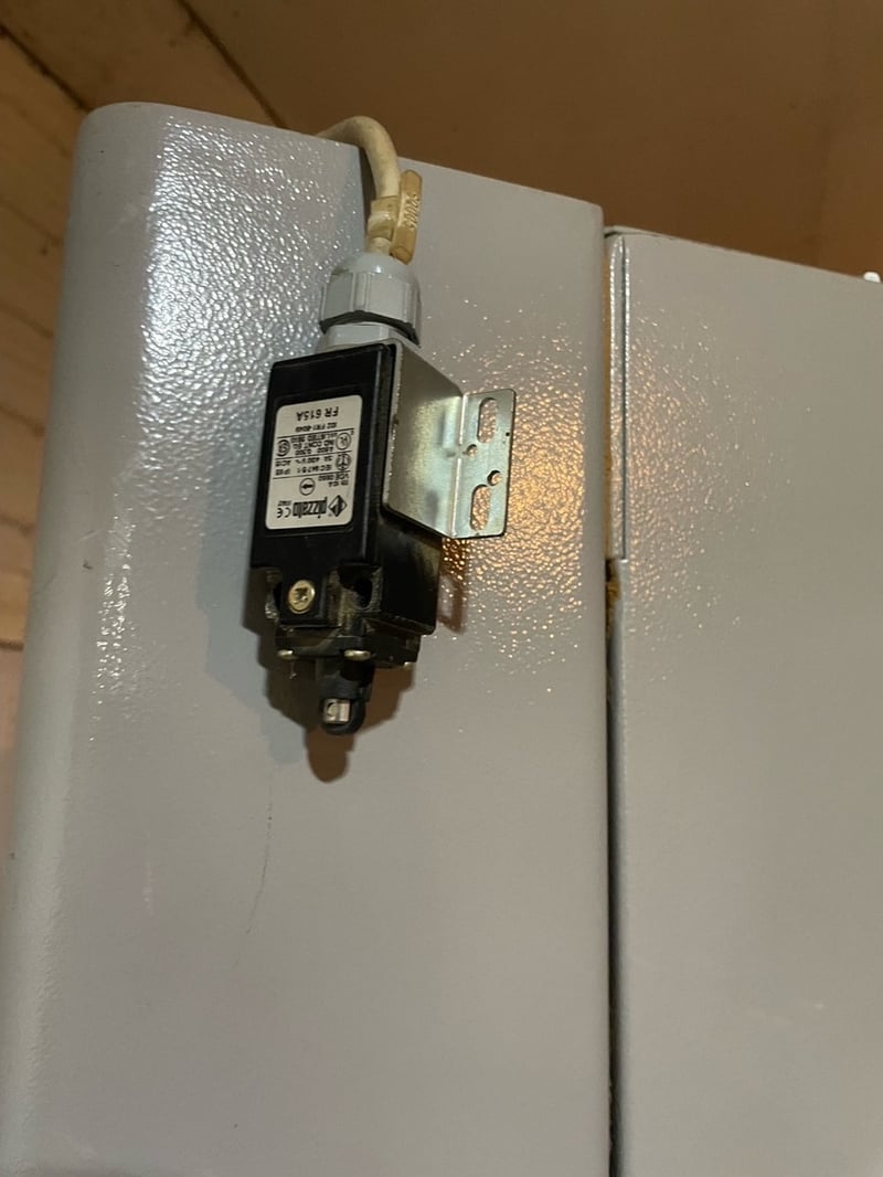 43" Casadei #Libra-2, wide belt sander, 2-belts, 220 V., 3-phase, 10 HP ...