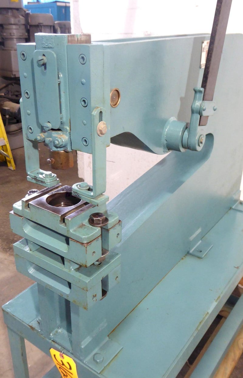 8 Ton, Whitney Jensen #34, lever press/punch, 24" throat For Sale ...