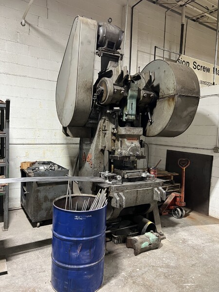 Niagara #A4-1/2, mechanical punch press for Sale | Surplus Record