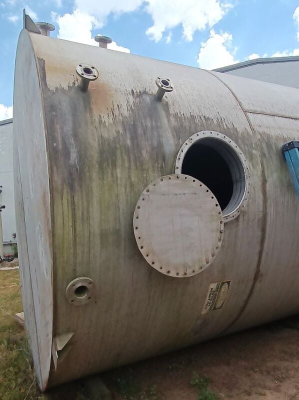 20000 gallon Stainless Steel Tank, internal coils, 12' diameter x 24 ...