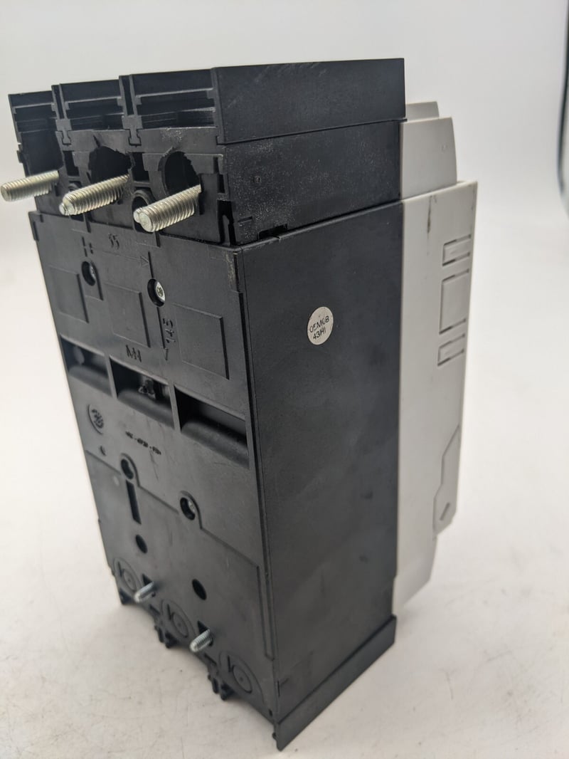 150 Amps, Moeller, NZMB2-AF150-BT, Bolt-On Circuit Breaker, 3 Pole, 3 ...