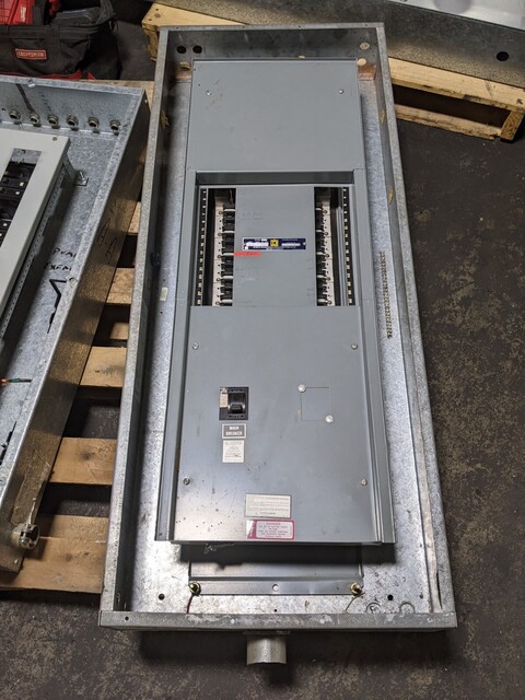 200 Amp. Square D, NQOB, Panelboard, 30 Space, 3 phase, 4 Wire, 120/208 ...