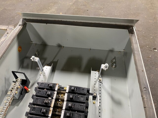 100 Amp. Eaton, PRL1X, Pow-R-Line Xpert Panelboard, 208Y/120 V, 3 phase ...