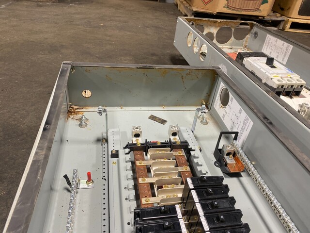 100 Amp. Eaton, PRL1X, Pow-R-Line Xpert Panelboard, 120/240 V, 1 phase ...